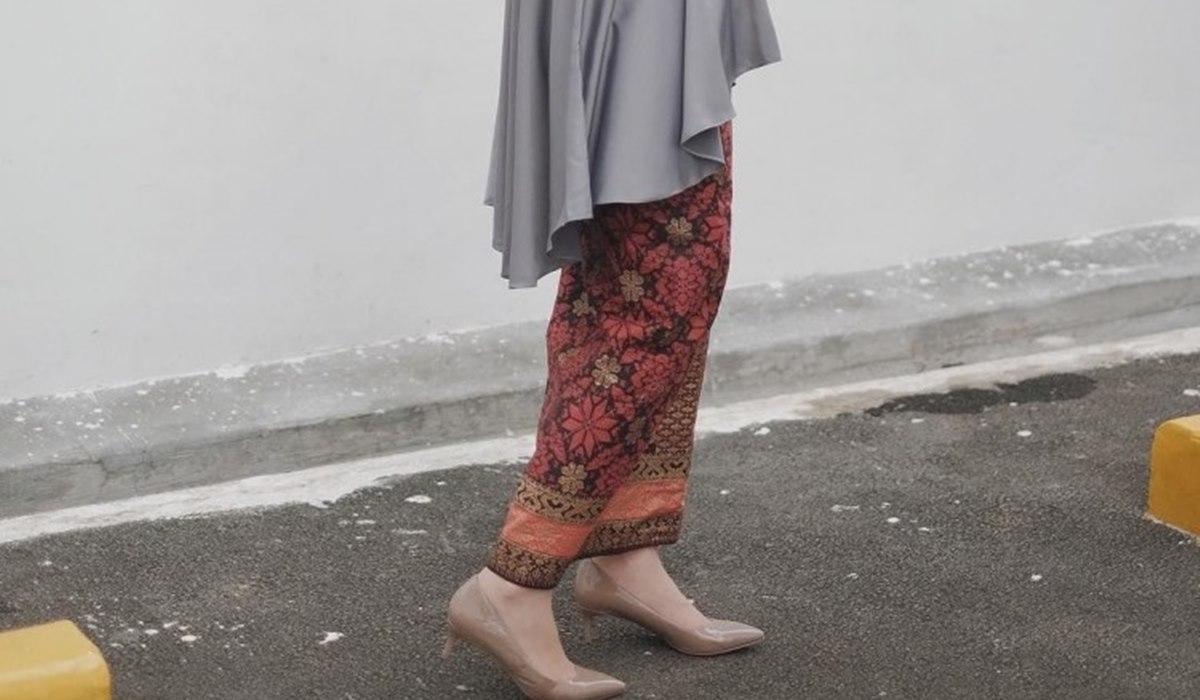 Simple dan Elegan! 4 Model High Heels Untuk Kebaya yang Kekinian Banget ...